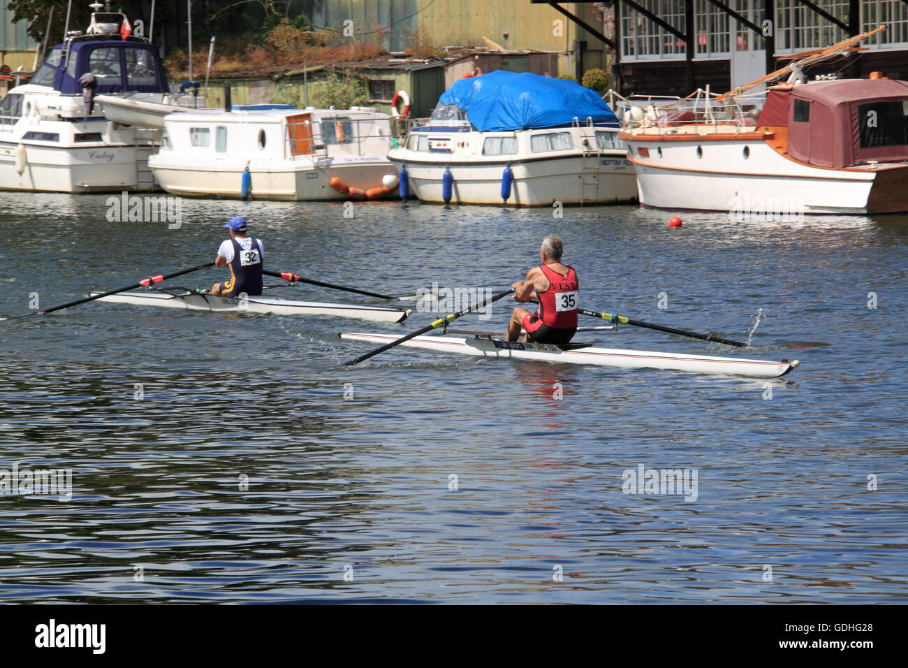 Ardingly rowing club blue vesta hi-res stock photography and images - Alamy