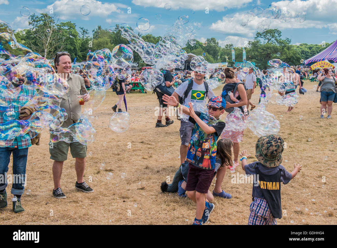 Giant bubble world record hi-res stock photography and images - Alamy