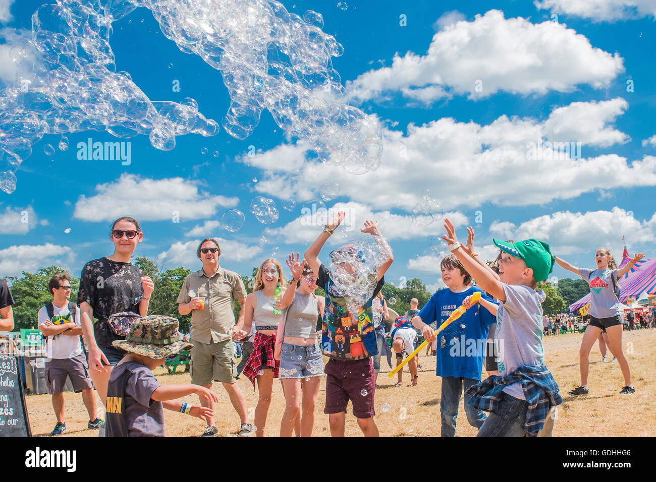 Giant bubble world record hi-res stock photography and images - Alamy