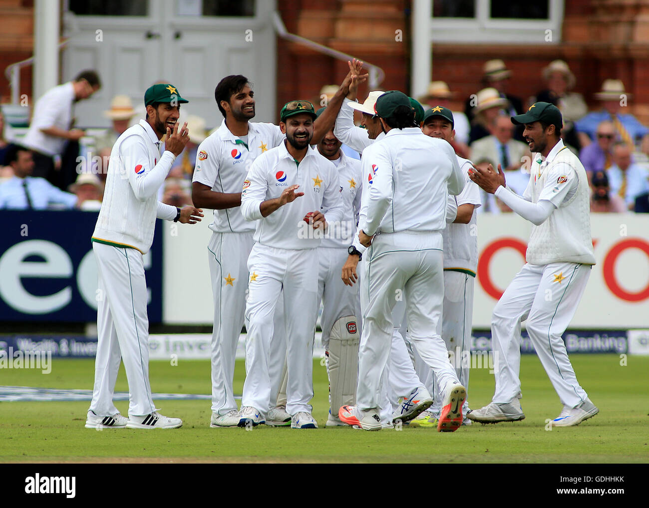 Pakistans rahat ali hi-res stock photography and images - Alamy