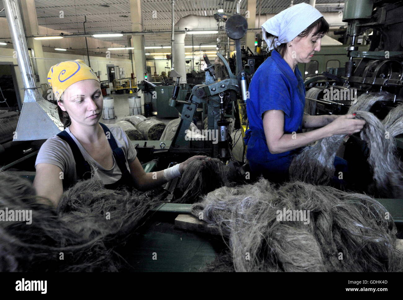 Flax Processing High Resolution Stock Photography and Images - Alamy