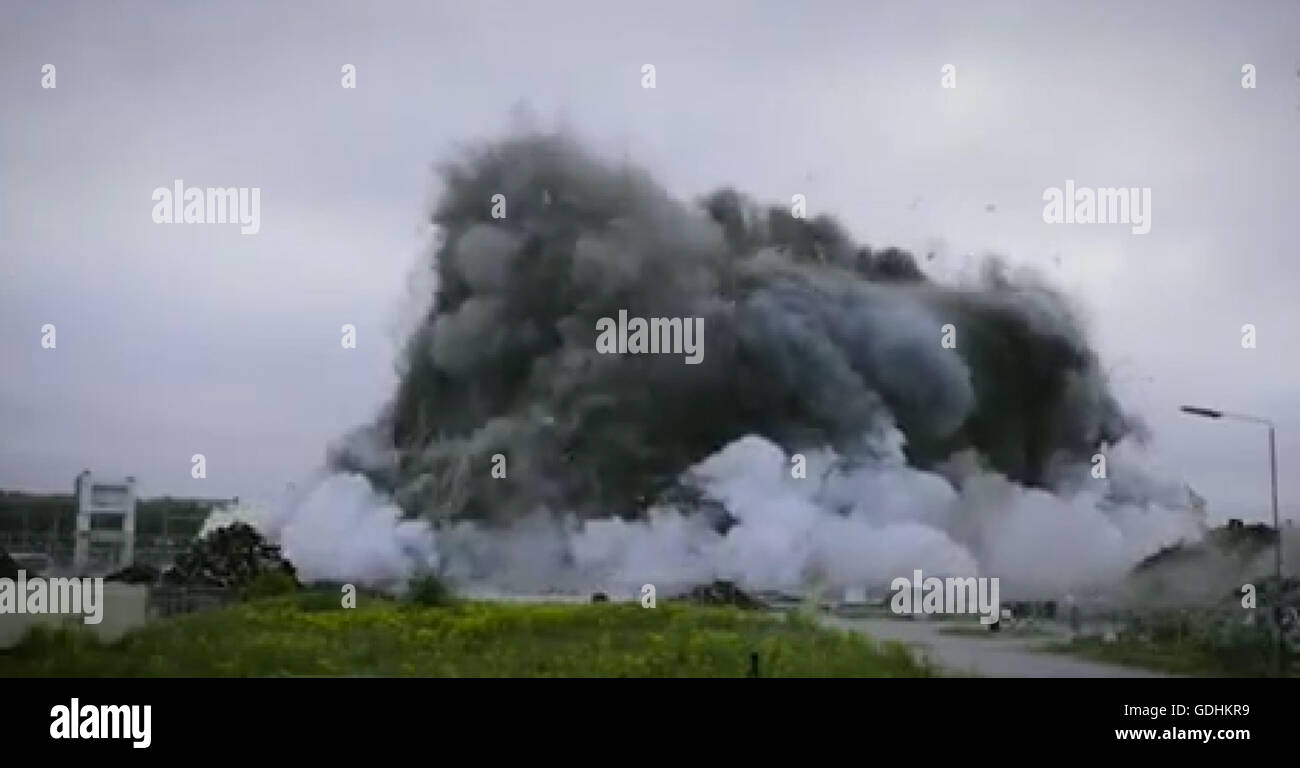 John boiler explosion hi-res stock photography and images - Alamy