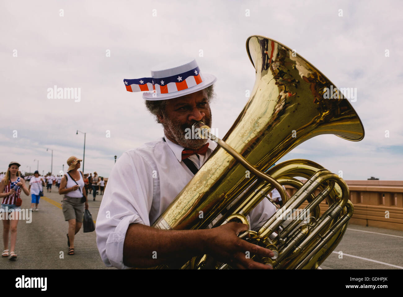 Cleveland, Ohio, USA. 17th July, 2016. Gary Adams is seen playing the ...