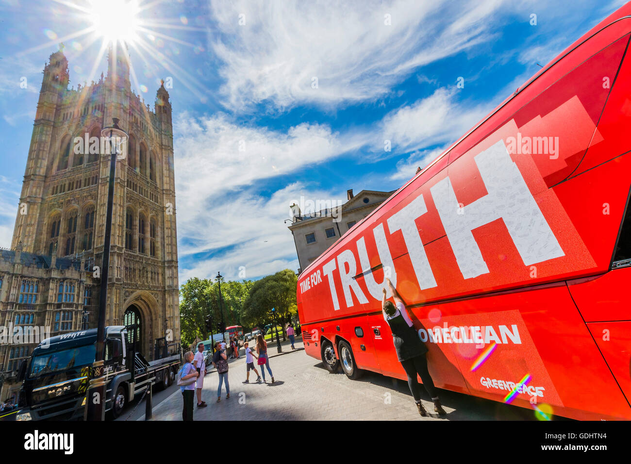 Brexit Bus Nhs High Resolution Stock Photography and Images - Alamy