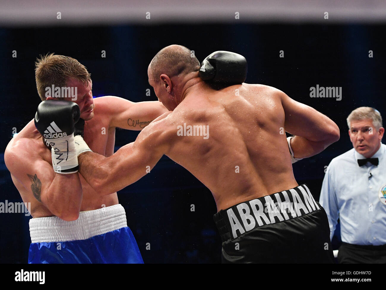 German boxer max schmeling in hi-res stock photography and images - Alamy