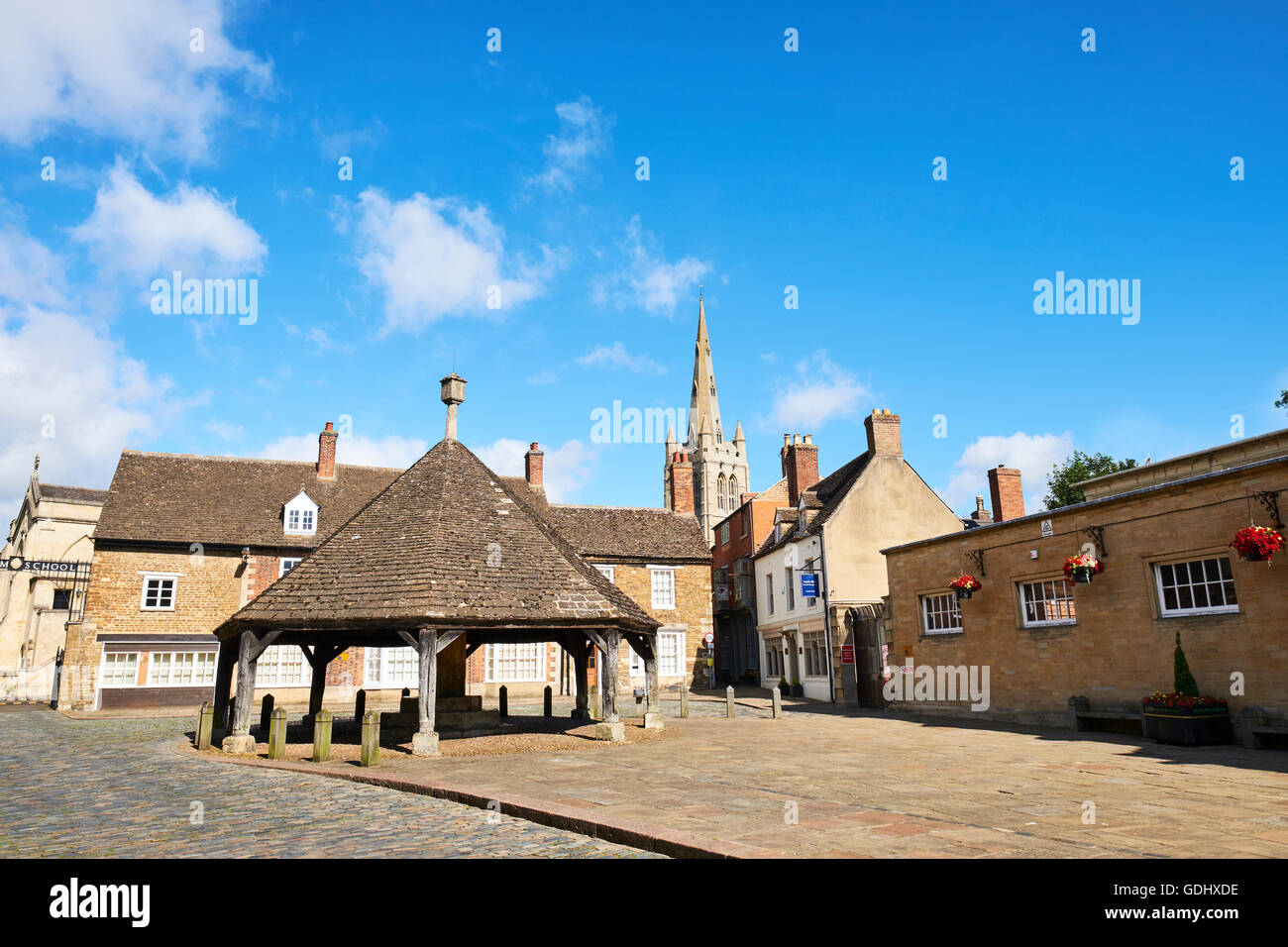 Market cross place old hi-res stock photography and images - Alamy