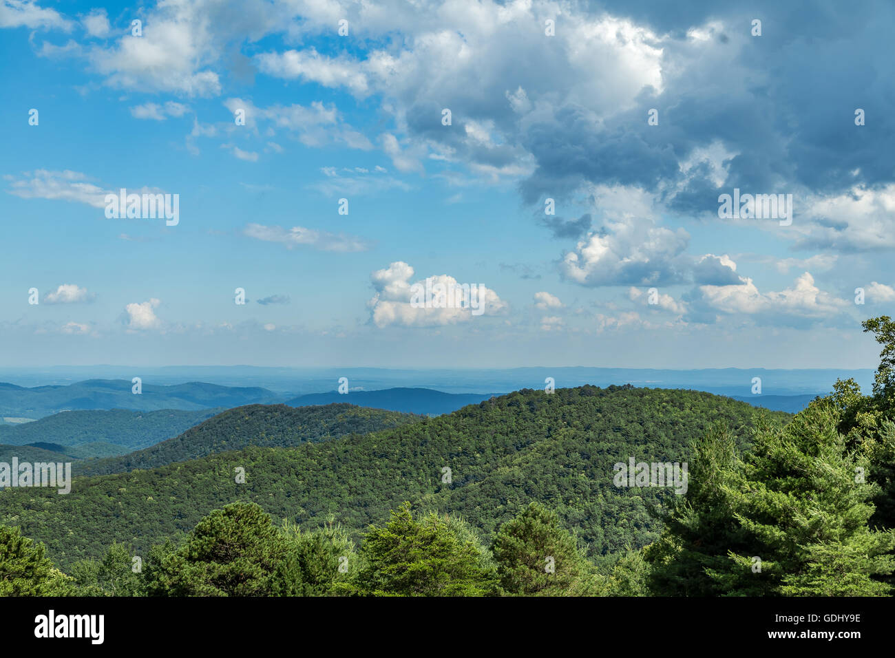 A view of the North Carolina countryside from the Blue Ridge Parkway ...