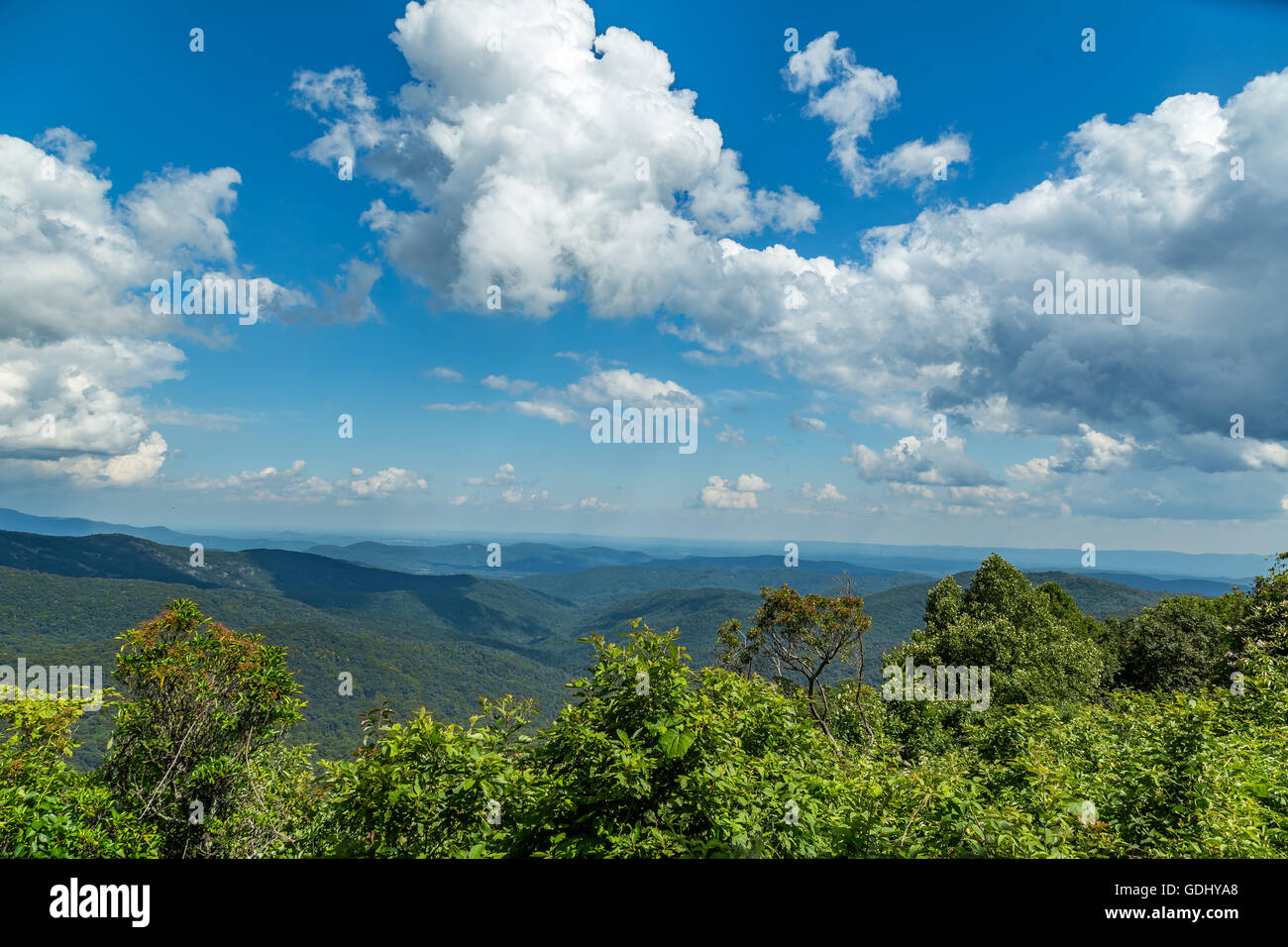 A view of the North Carolina countryside from the Blue Ridge Parkway ...