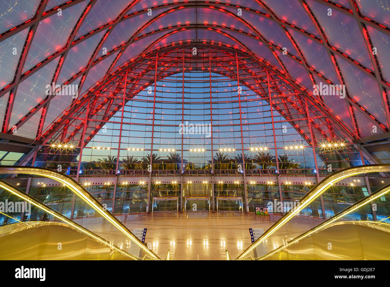 Intermodal transit station hi-res stock photography and images - Alamy