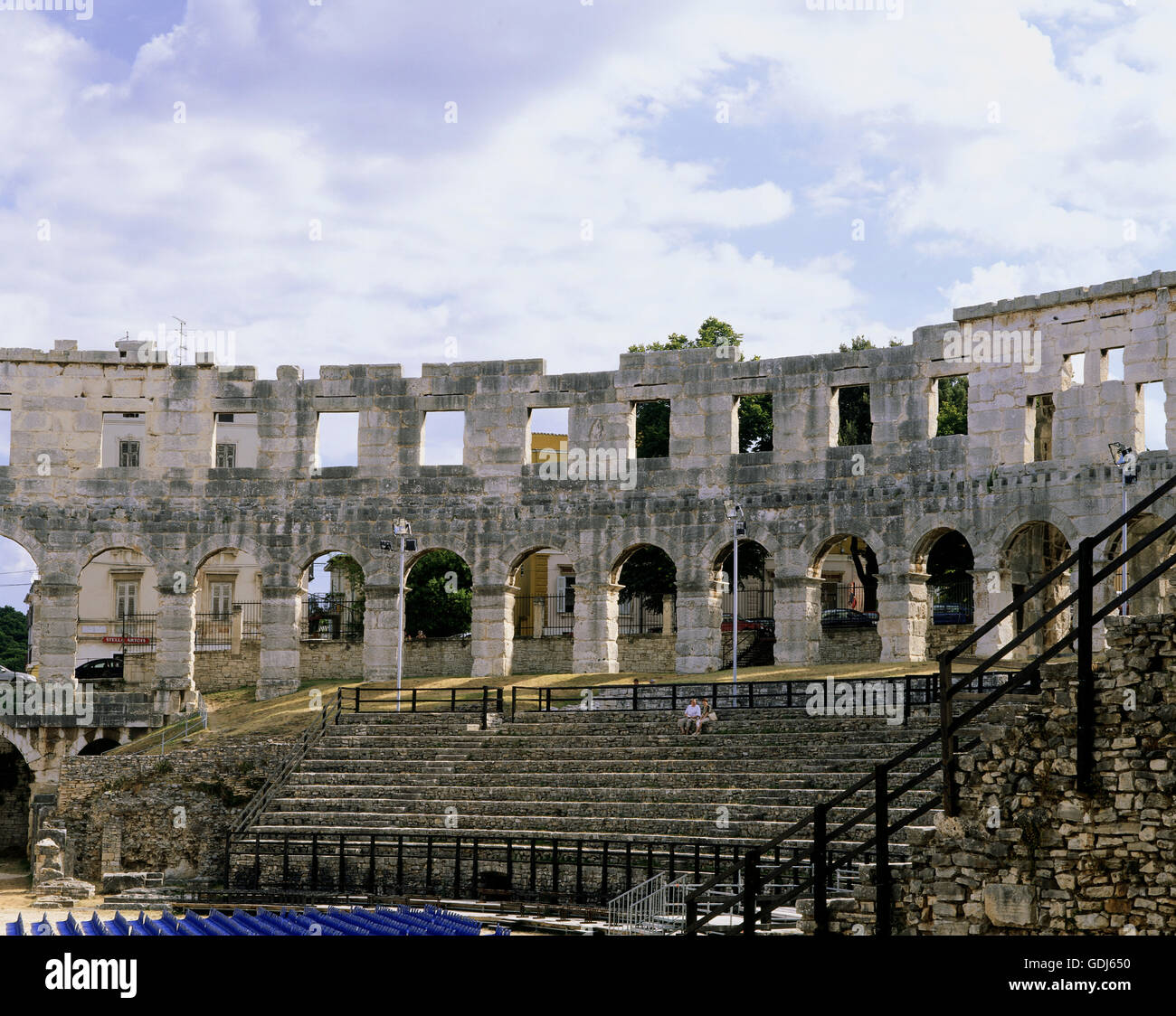Pula amphitheatre interior hi-res stock photography and images - Alamy