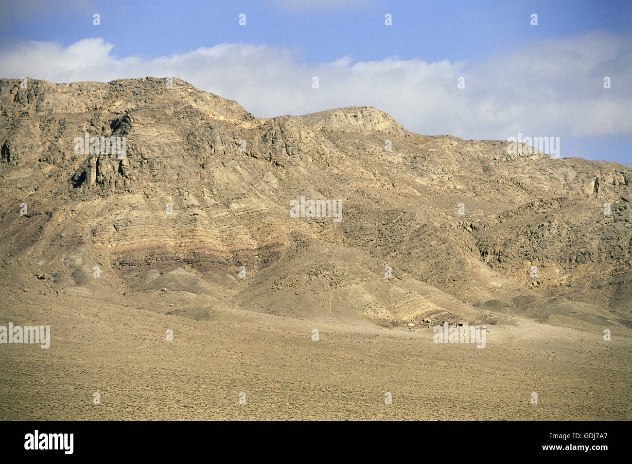 Isfahan Mountains High Resolution Stock Photography and Images - Alamy