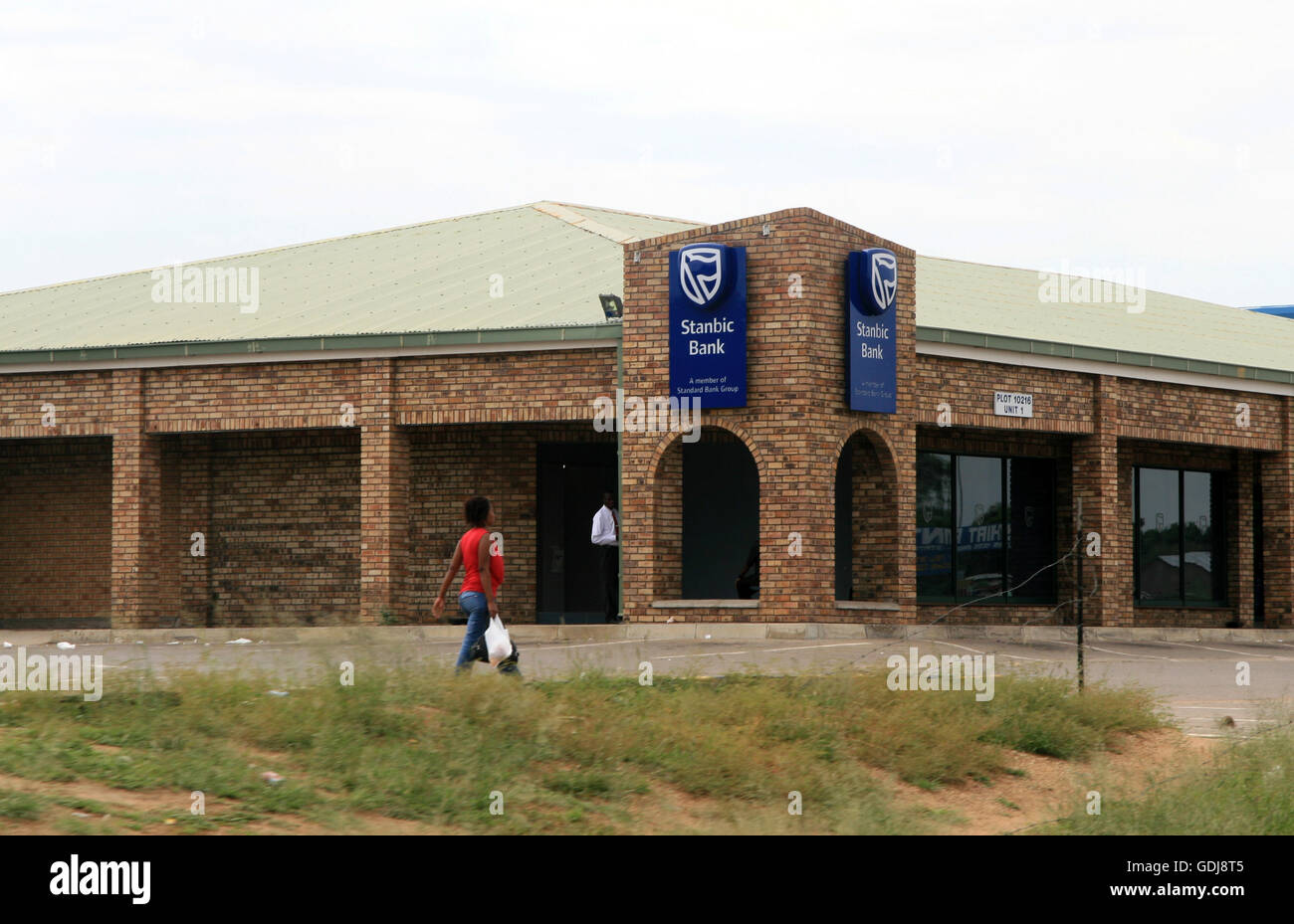 Standard bank building hi-res stock photography and images - Alamy
