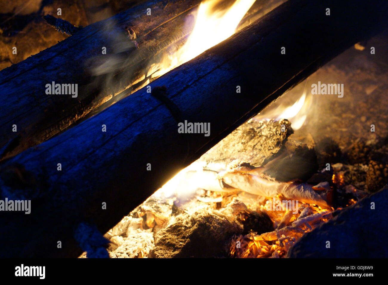 Detailed fire background full Hd ,slow motion, seamless loop Stock ...