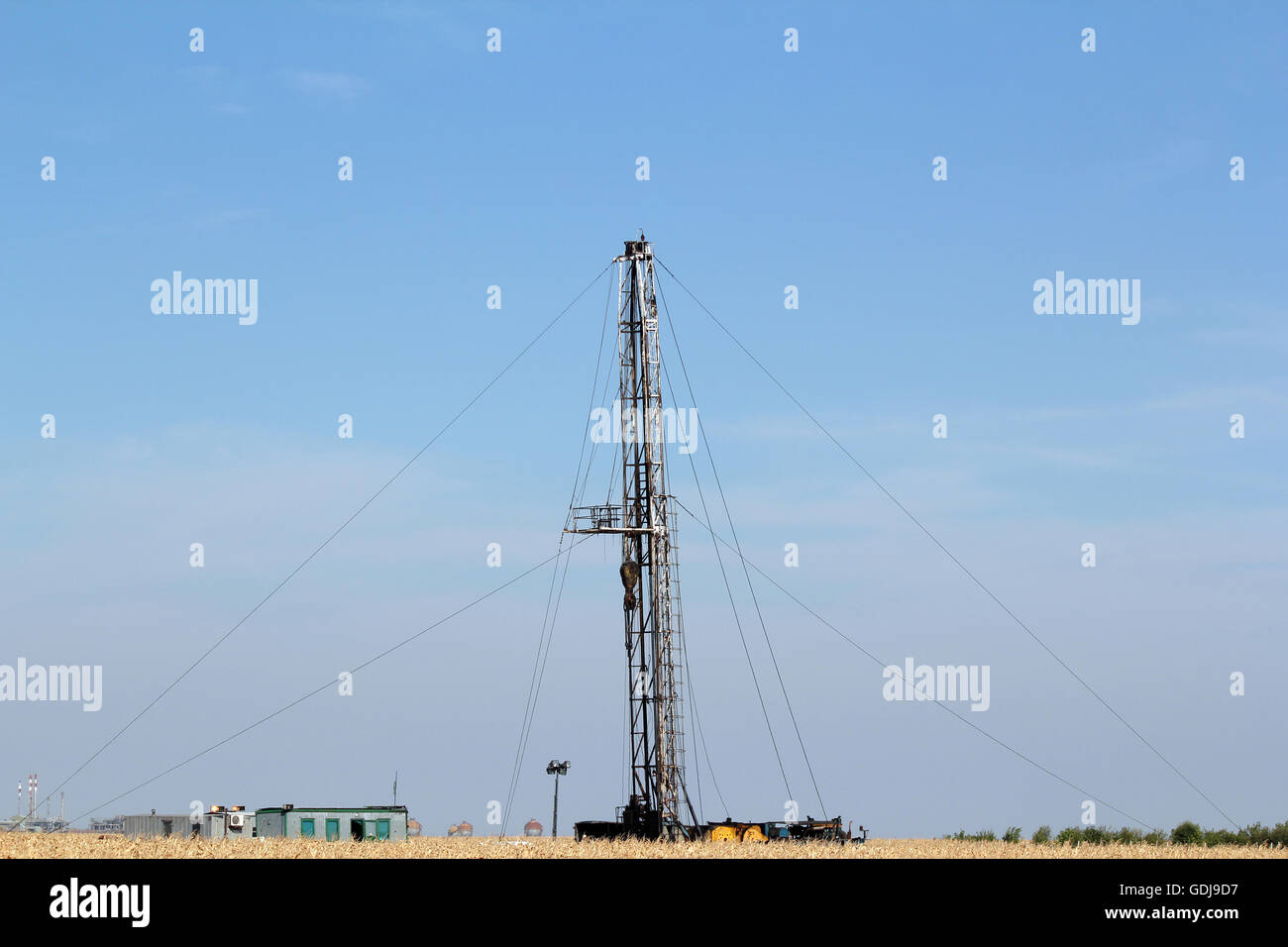 oilfield with drilling rig Stock Photo - Alamy