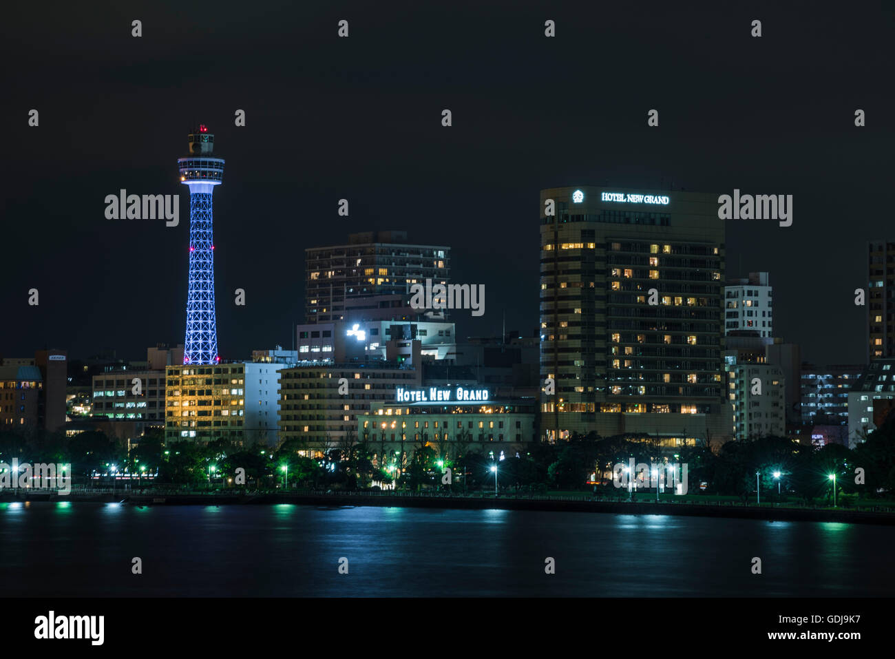 Minato Mirai 21 special light up TOWERS Milight, Yokohama City ...