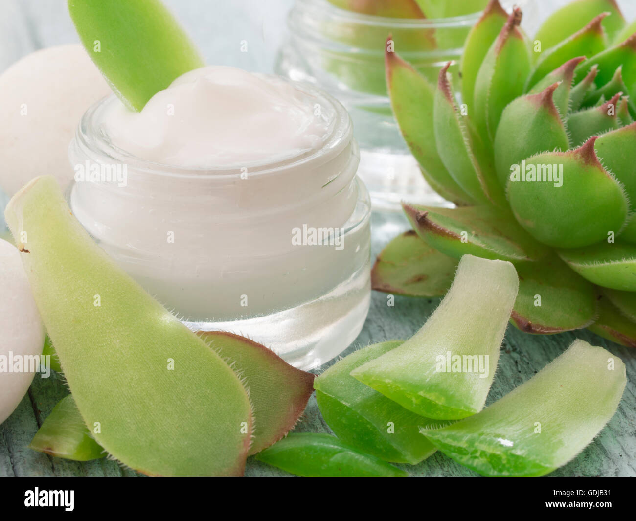 Pure nature cosmetics hi-res stock photography and images - Alamy