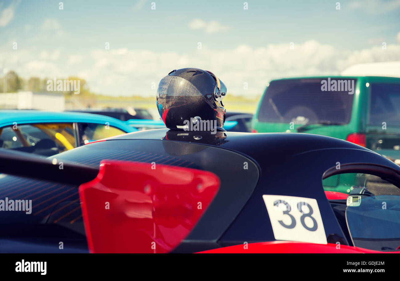 Car race track top view hi-res stock photography and images - Alamy