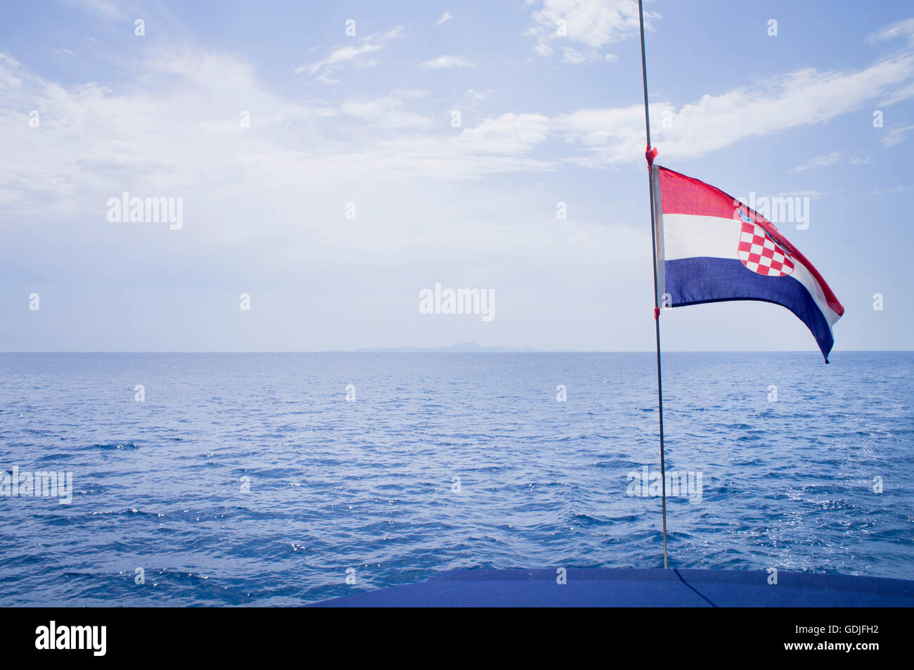 Croatian flag, sea, horizon, blue Stock Photo - Alamy