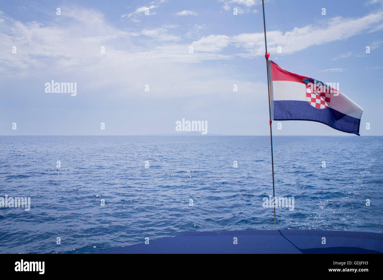 Croatian flag, sea, horizon, blue Stock Photo - Alamy