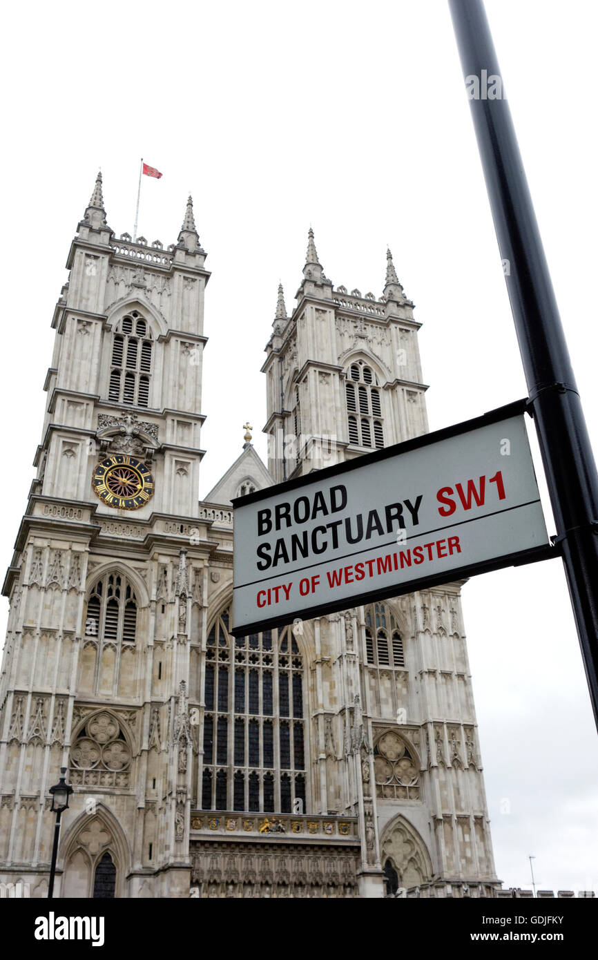 Broad sanctuary hi-res stock photography and images - Alamy