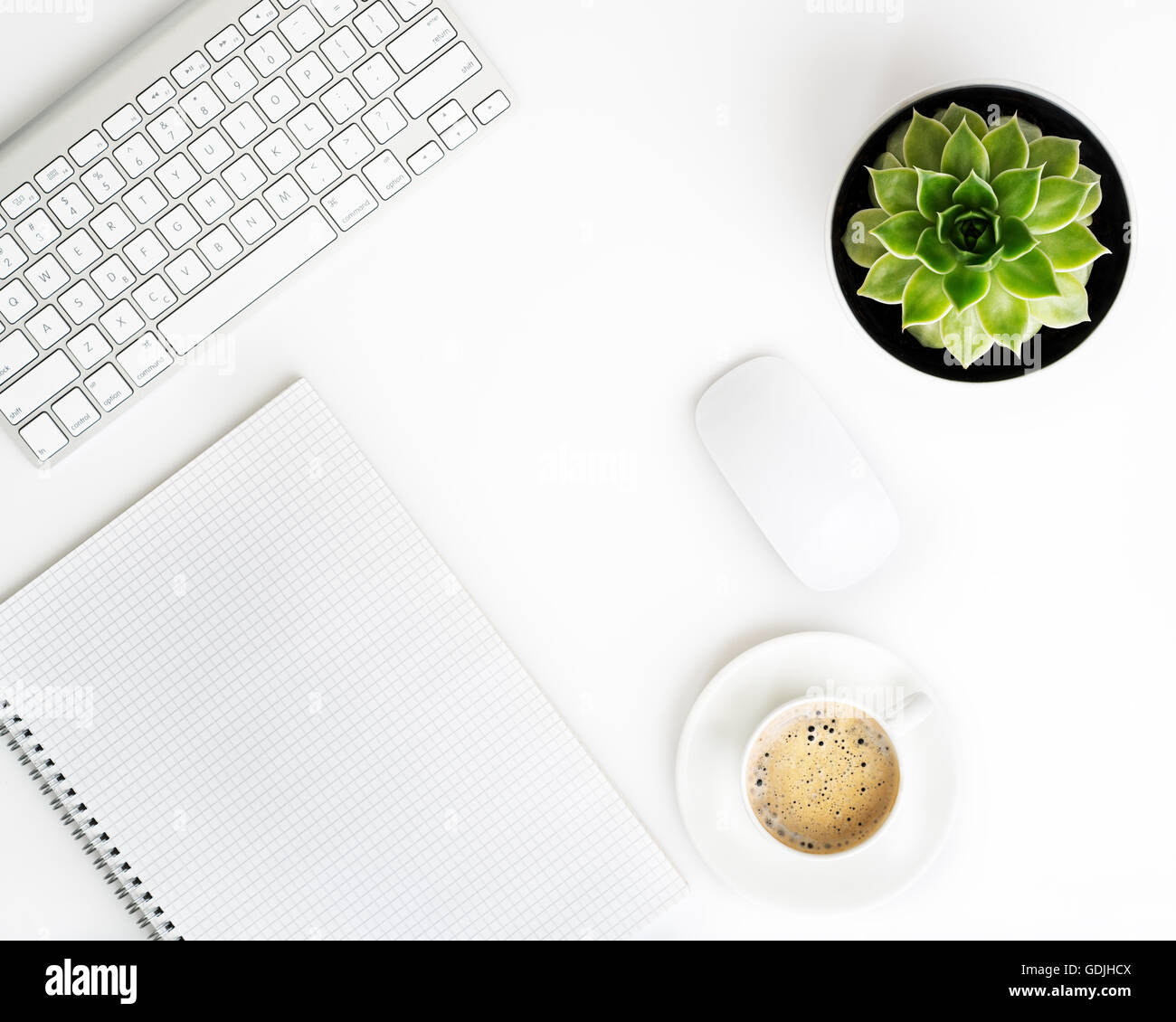 Computer keyboard and coffee cup hi-res stock photography and images ...