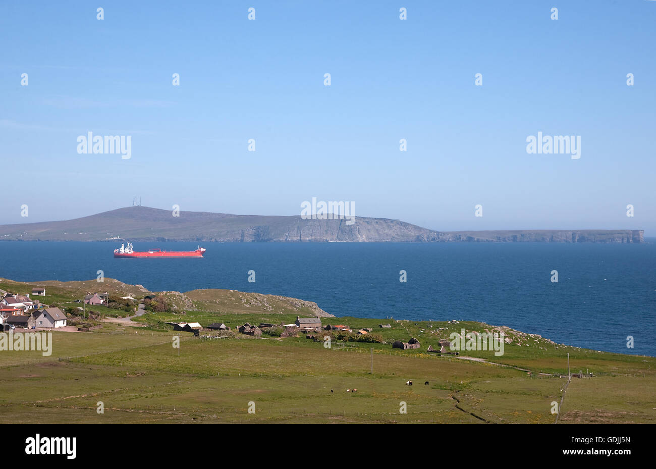 Coastal oil tanker High Resolution Stock Photography and Images - Alamy