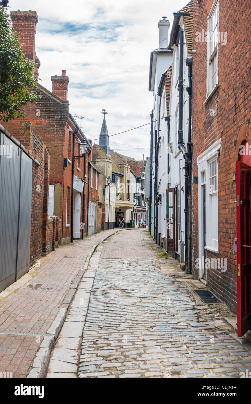Middle Street Faversham Back Street Kent England UK Stock Photo - Alamy