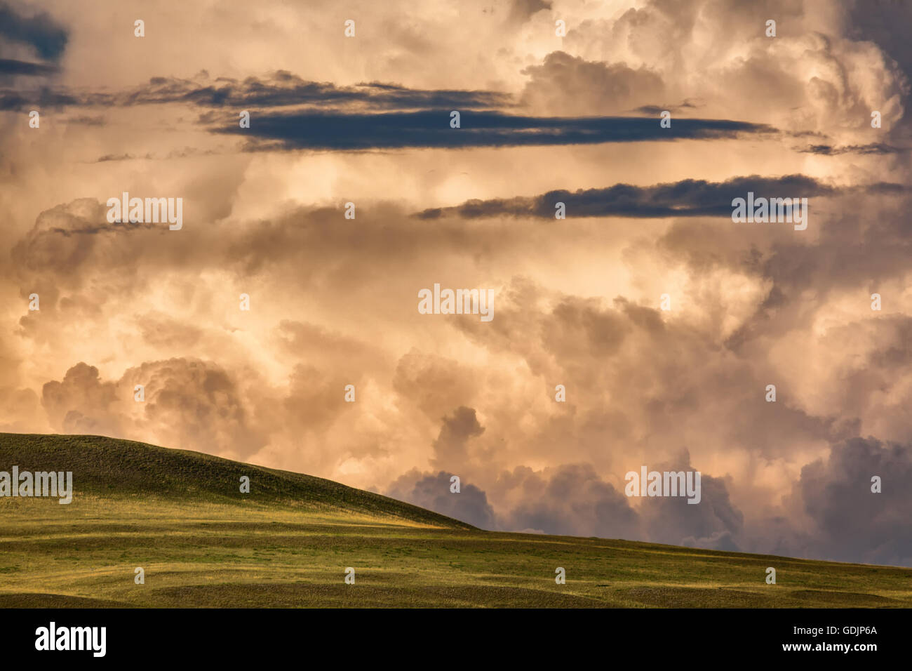 Shadow clouds over rural fields hi-res stock photography and images - Alamy