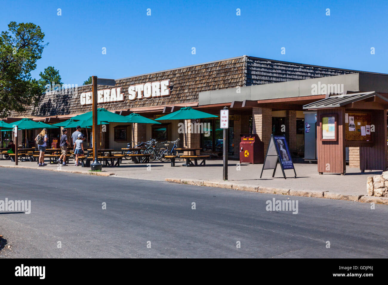 The General Store at Grand Canyon National Park South Rim Stock Photo ...
