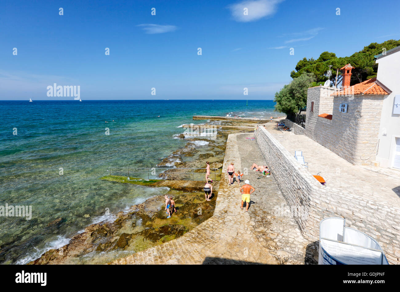 Novigrad beach in the town Stock Photo - Alamy