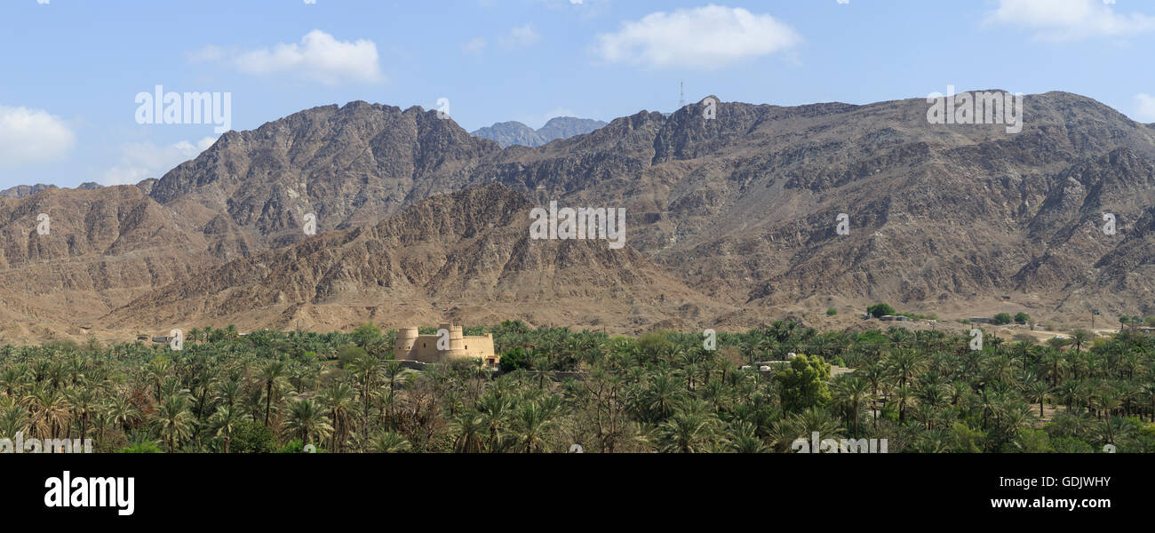Bithna Fort, Fujairah, UAE Stock Photo - Alamy