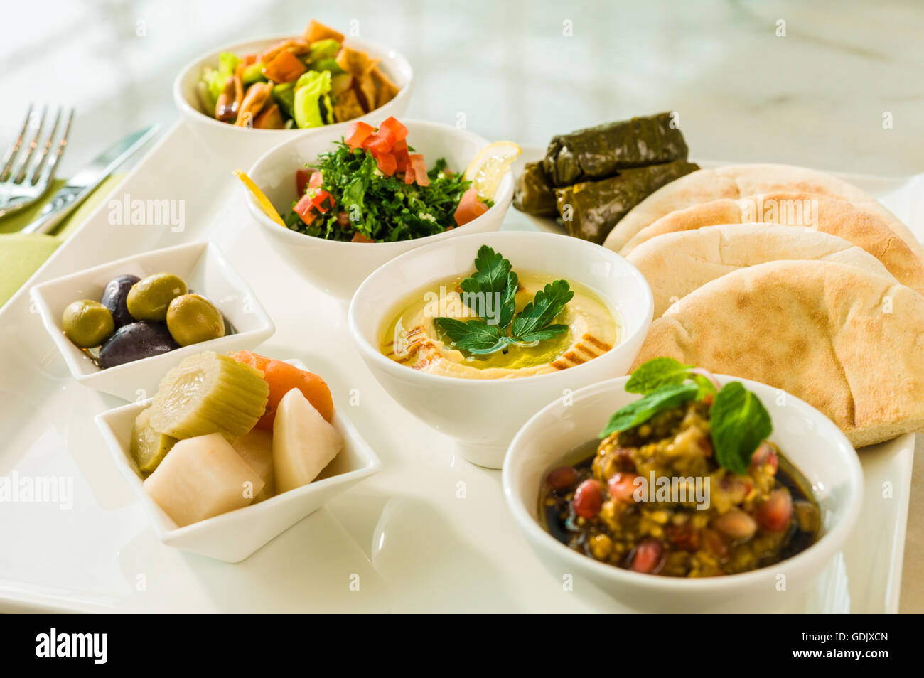 Arabic food hi-res stock photography and images - Alamy