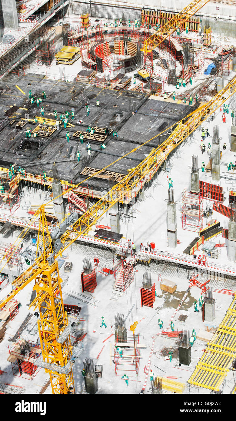 Building construction in progress, Dubai, United Arab Emirates Stock ...