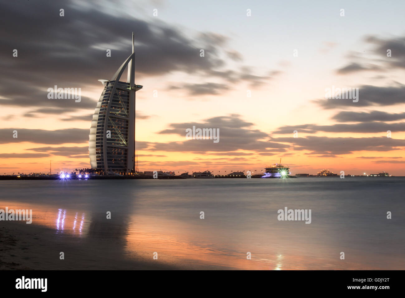 Sunset on Burj al Arab and Atlantis hotel, Dubai, United arab emirates ...
