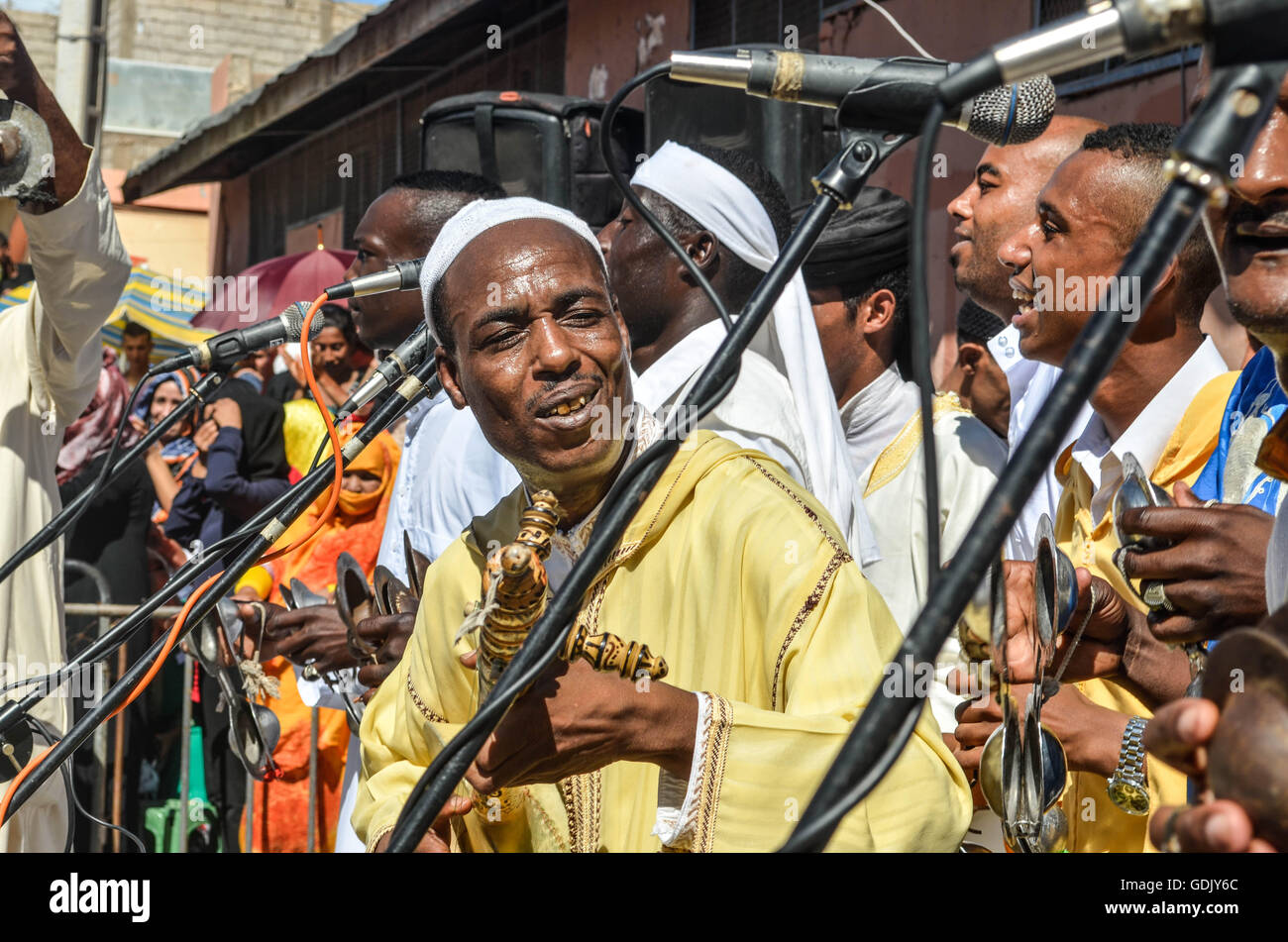 The Aissawa (also Aissawa, Issawa, Issaoua) is a moroccan religious and ...