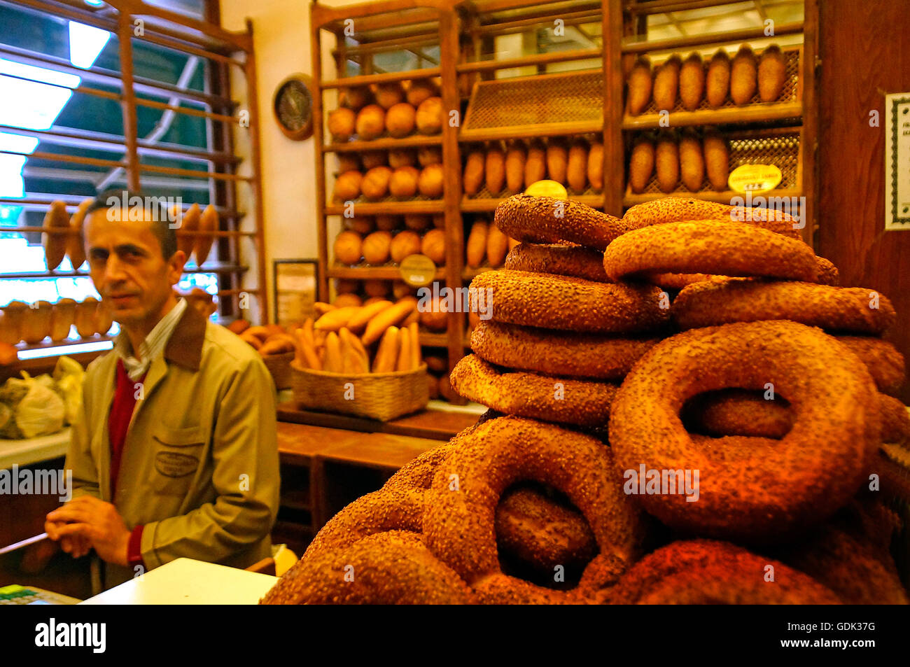 Round sesame breads in a bakery, Istanbul, Turkey Stock Photo - Alamy