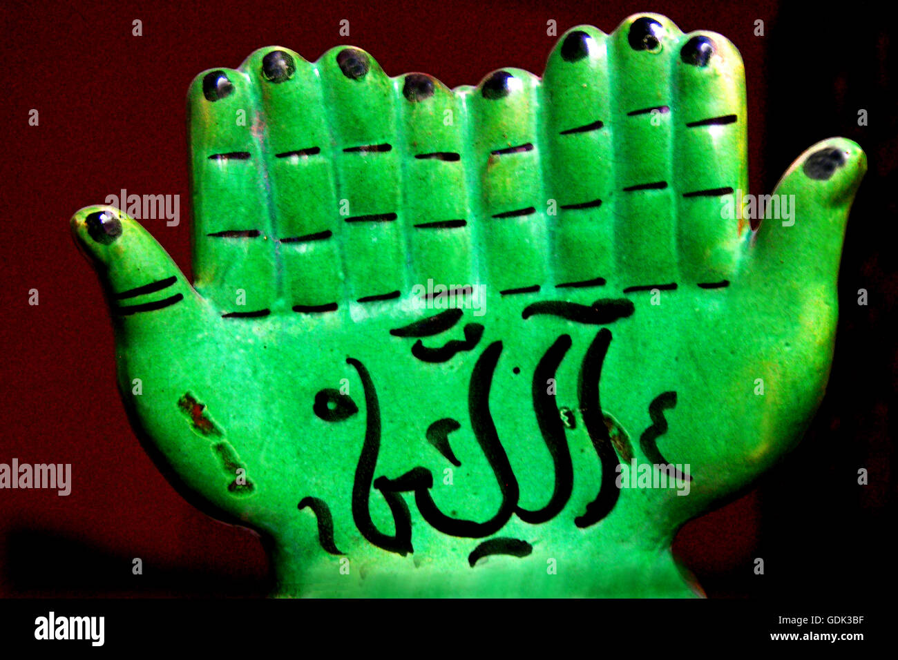 Praying hands praise allah religion hi-res stock photography and images ...