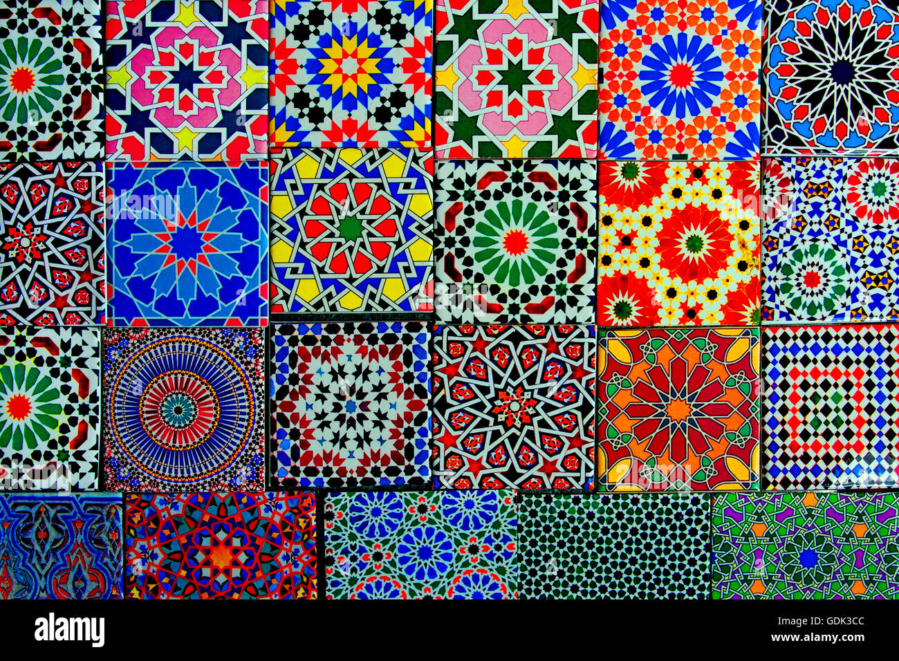 A kind of "catalogue" of what can be done with "Zellige" (moroccan ...