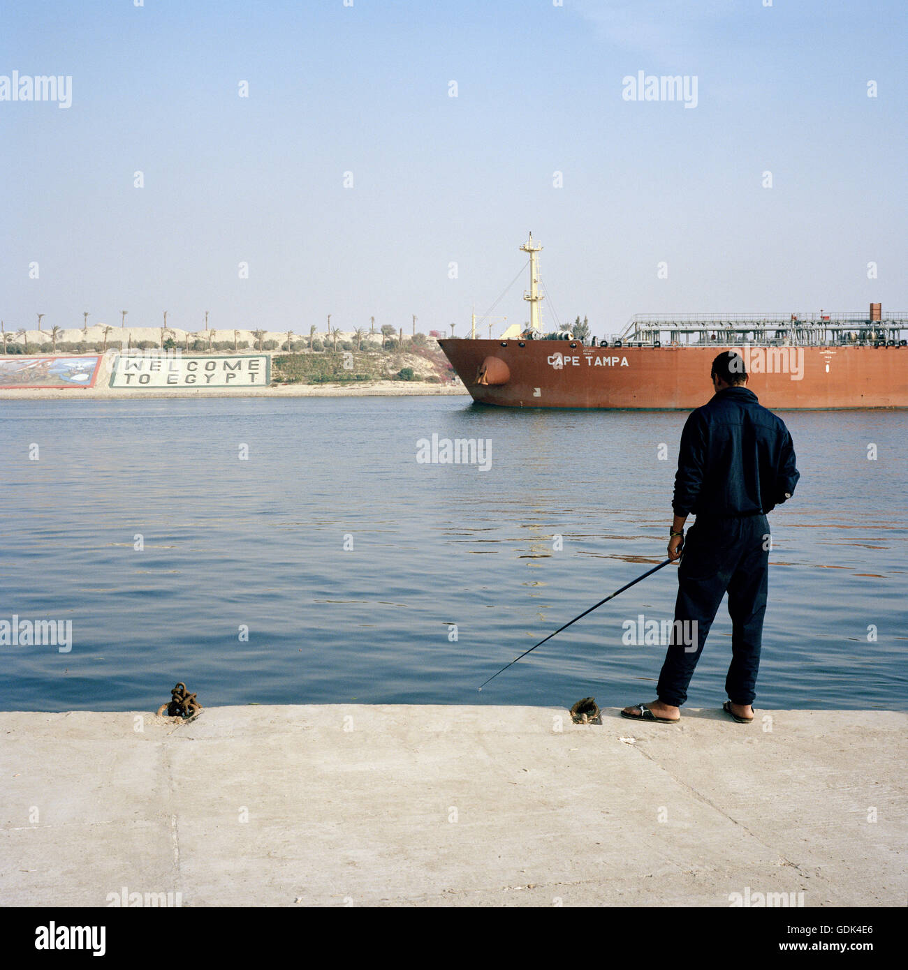 Suez fishing hi-res stock photography and images - Alamy