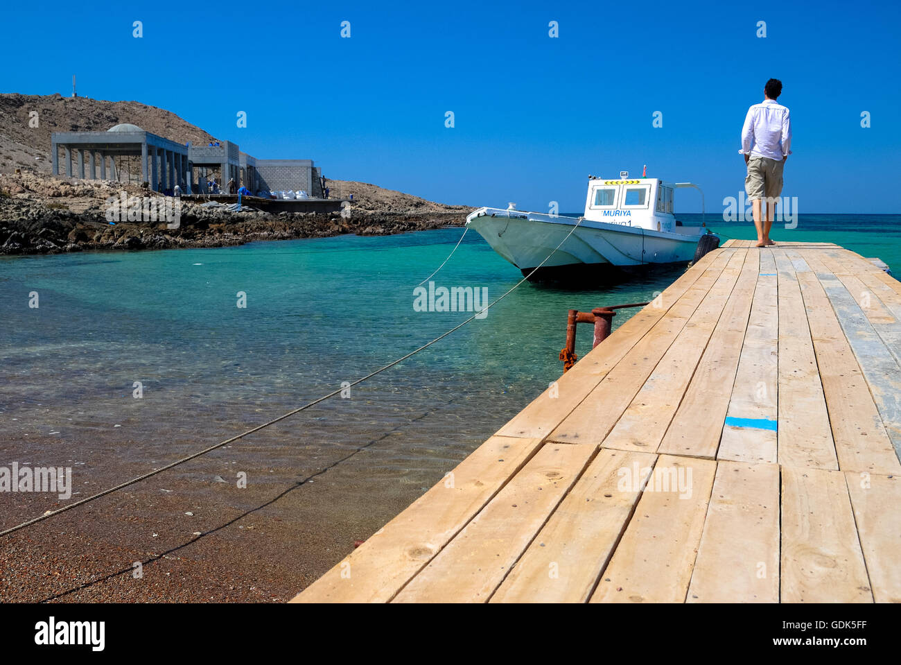 Diving centre, speedboat to mainland & jetty, As Sodah Island, Muriya ...