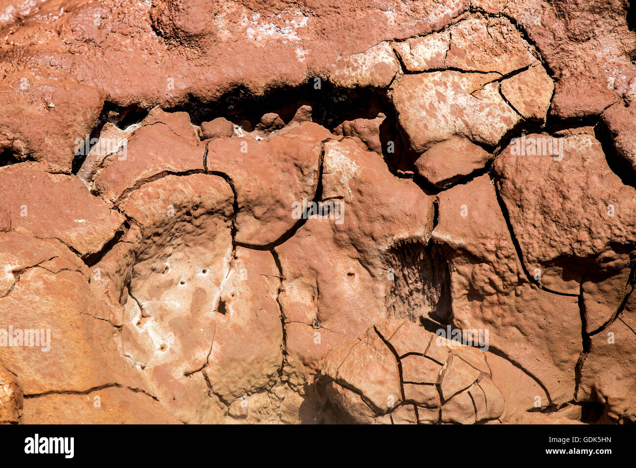 Dry mud surface hi-res stock photography and images - Alamy
