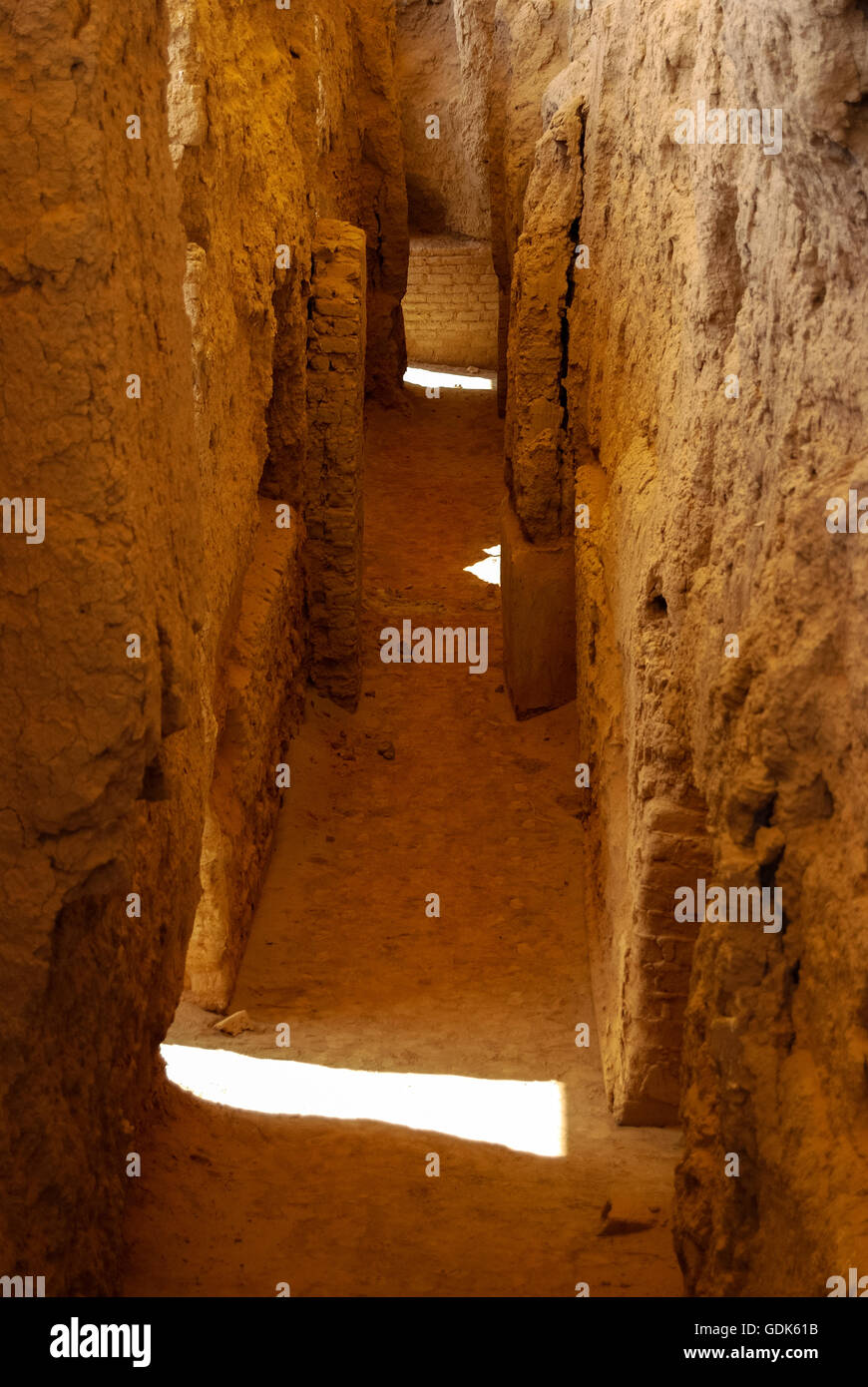 The ancient Mesopotamian archeological site of Mari in the Euphrates ...