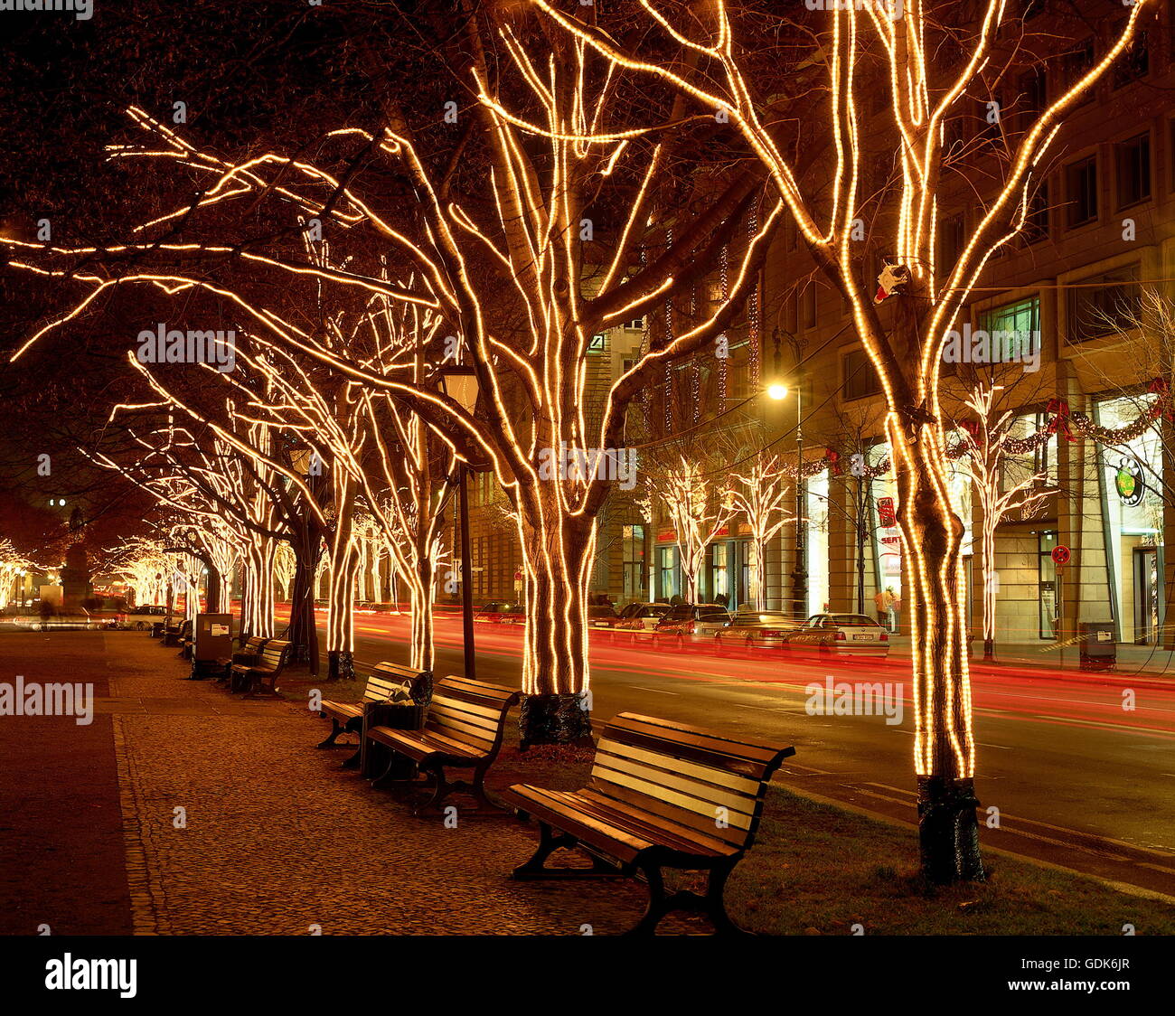 Berlin under the linden trees hi-res stock photography and images - Alamy