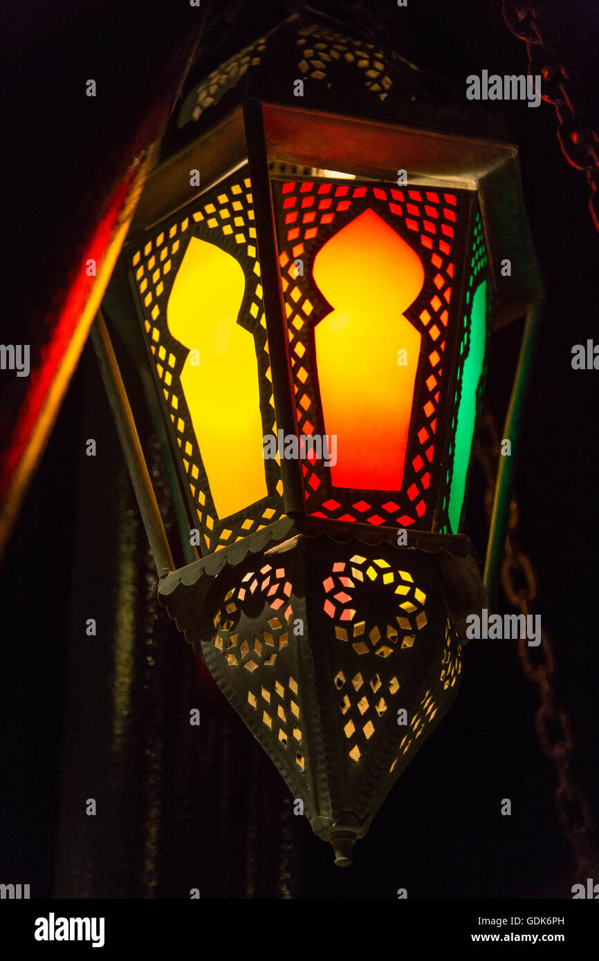 Dubai night time hi-res stock photography and images - Alamy