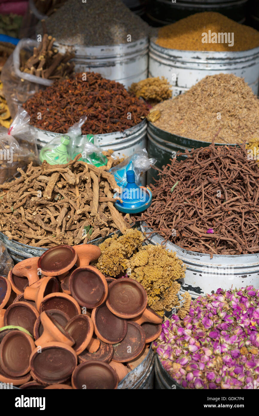 A display of dried whole spices for sale in a souk in Marrakech ...