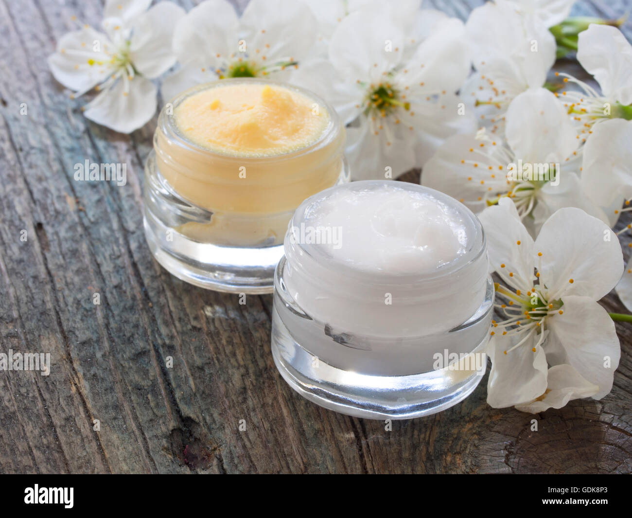 Natural spa organic cosmetics hi-res stock photography and images - Alamy