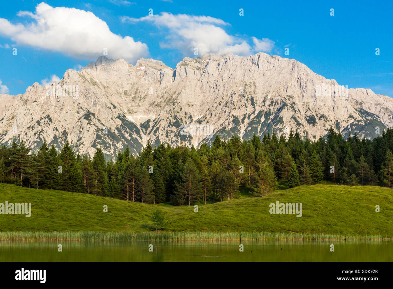 Lake, Wildensee, Bavaria, Mountains, Karwendel Mountain Range, Germany ...