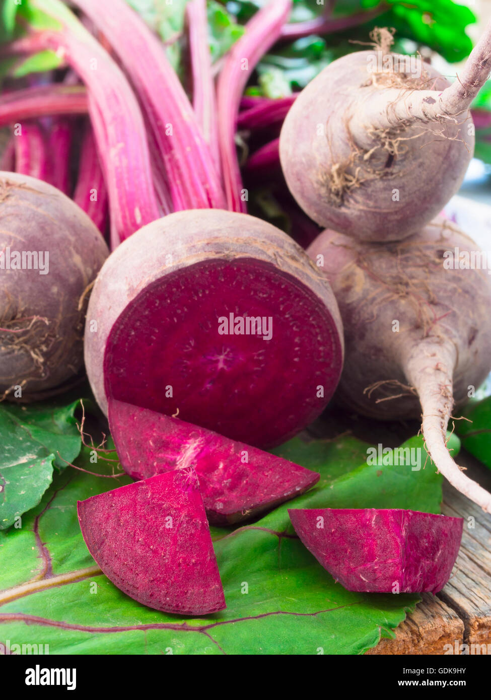 Beetroot pile hi-res stock photography and images - Alamy