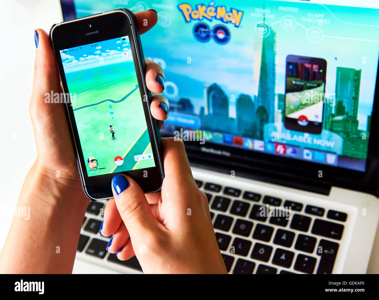 Pokémon logo hi-res stock photography and images - Alamy