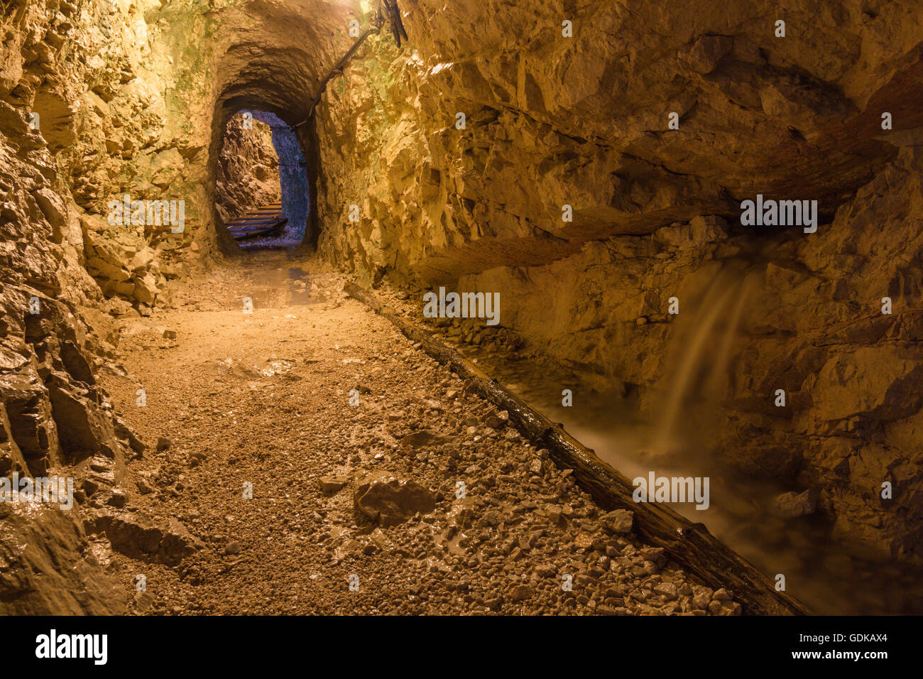 Tunnel, Höllentalklamm, Gorge, Canyon, Hammersbach, Grainau, Bavaria ...